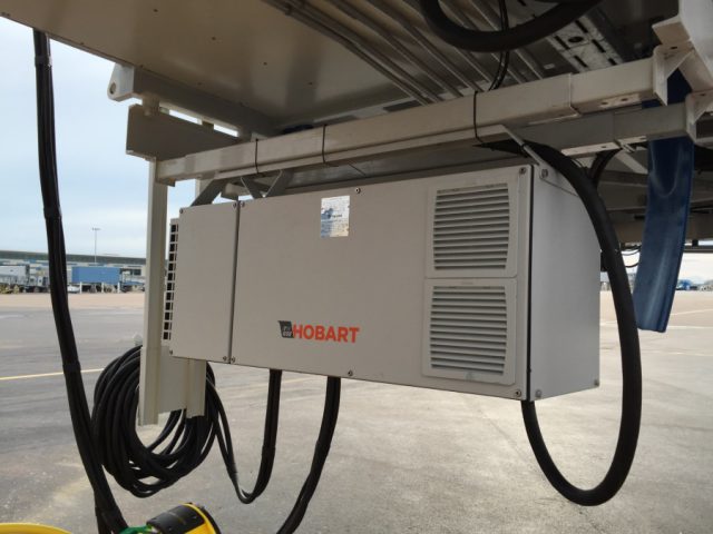 Hobart 2400 90kva Bridge Mount 400Hz Ground Power Solid State Unit ...